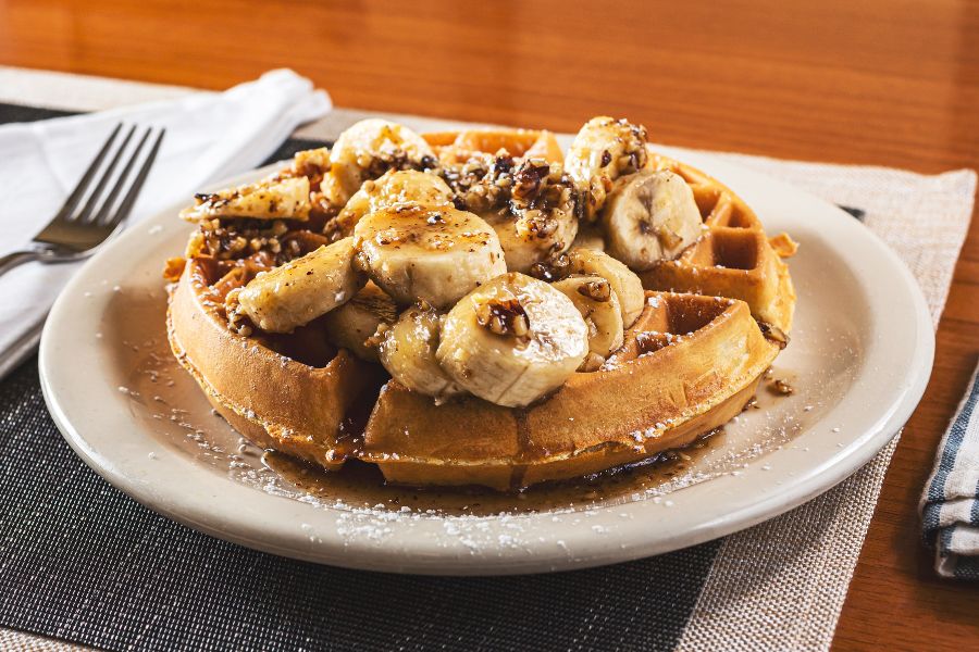 Best Waffles Montreal 2023- The Montreal Cafe Shortlist